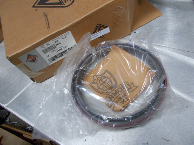 F12) IH International OEM Seal 1817867C93 | eBay