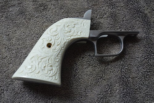 Super Blackhawk For Ruger Frame Carved Scroll Work IP Grips! Very Nice ...