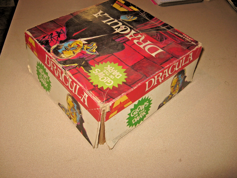 AURORA 1972 DRACULA PLASTIC ASSEMBLY EMPTY BOX AS IS | eBay