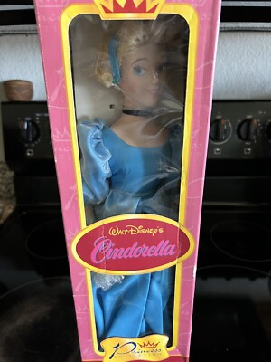 Vintage Walt Disney Classics Princess Collection Cinderella Doll | eBay