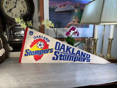 Vintage NASL Oakland Stompers Soccer Pennant Flag RARE | eBay