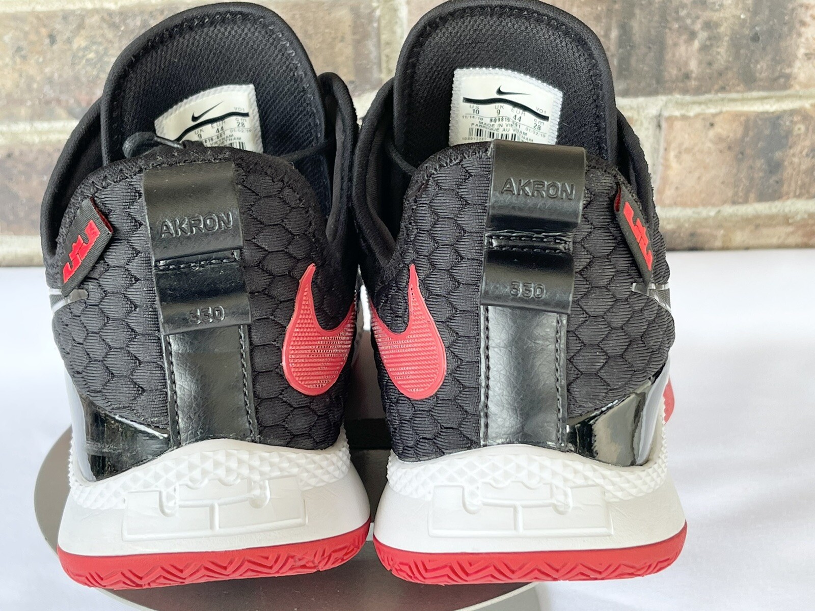 Nike LeBron Sz 10 Witness III Men Black BQ9819-001 Akron 330 Shoes | eBay