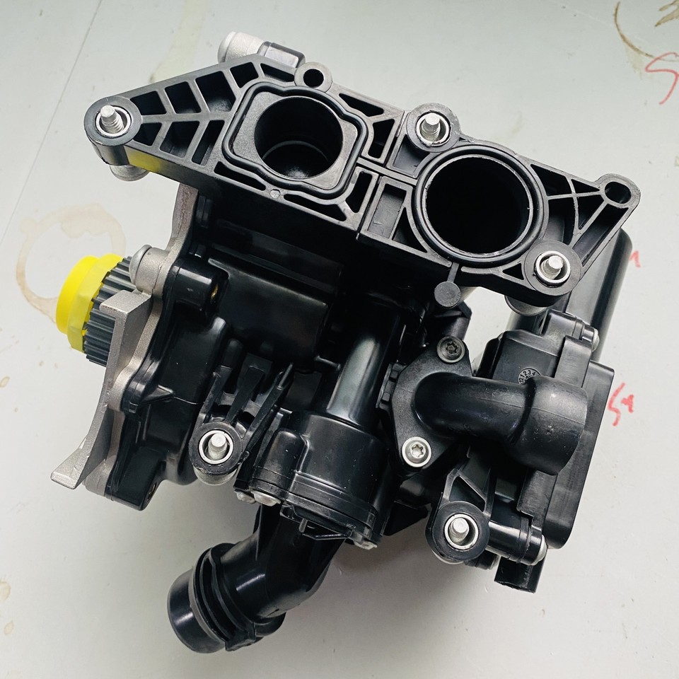 06H121026DD Bosch Water Pump Thermostat Housing For Audi A3 A4 A6 VW 1 ...