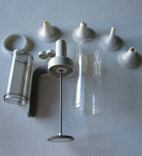 Pampered Chef Easy Accent Decorator 1778 Plunger w Tips Set | eBay