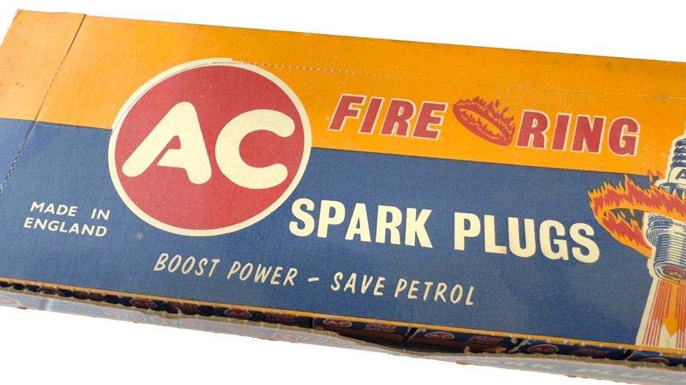 10 Vintage AC Delco Fire Ring 45 Spark Plugs w/Boxes & Display - No ...
