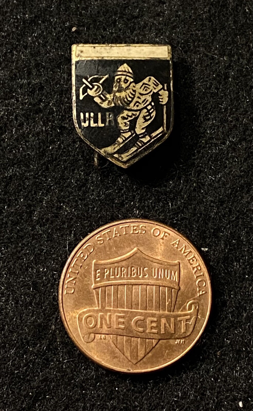 ULLR Vintage Ski Skiing Pin Badge Talisman NORDIC GOD OF SKIING Travel ...