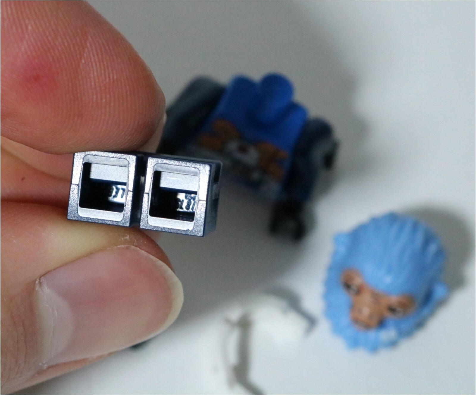 LEGO Star Wars 75219 Rio Durant Minifigure At-Hauler Han Solo Movie ...