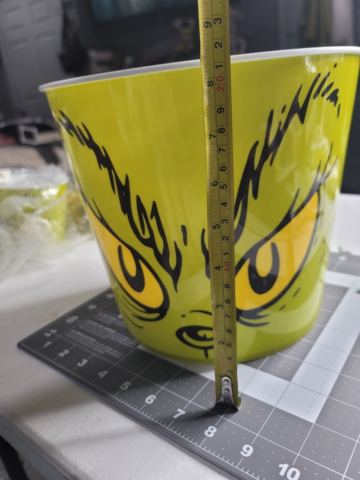 The Grinch LARGE Popcorn Bucket GRINCH COLLECTION G6 | eBay