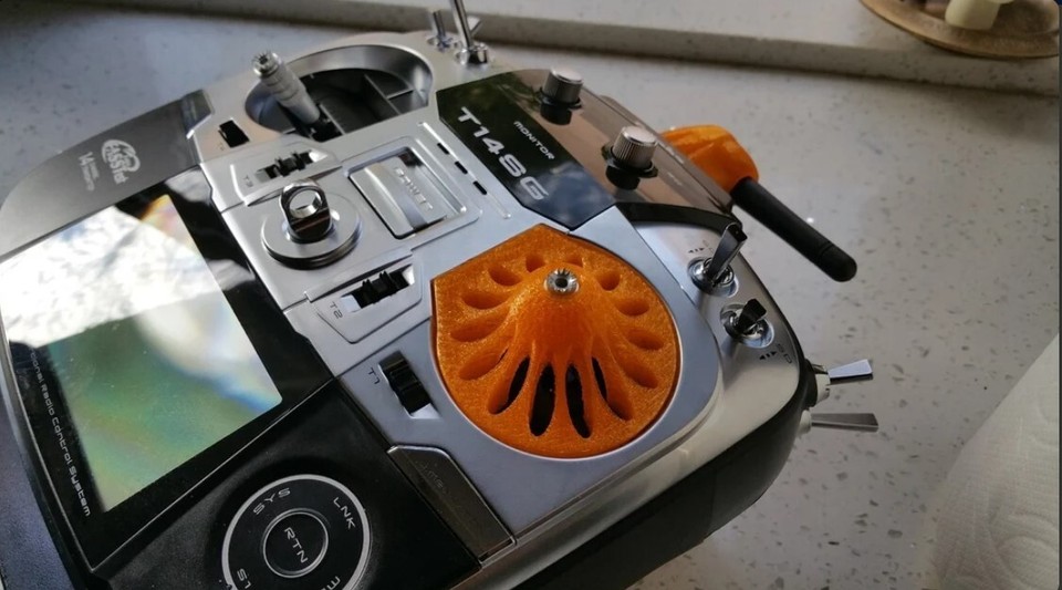 3D Printed Gimbal Protectors for Futaba 14SG/T8FG Super RC Transmitter ...
