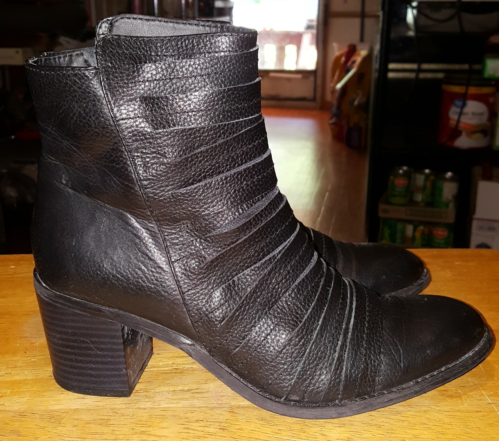 Two Lips anke boots black size 7 side zipper women solid nice 2 1/2" heel | eBay