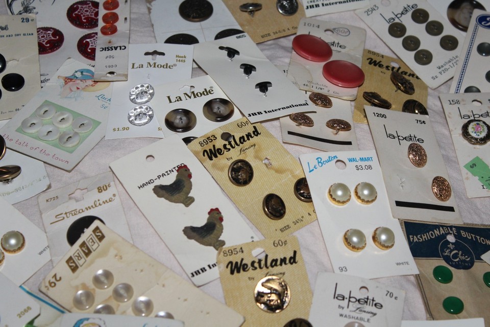 Lot of Vintage Buttons on Cards (56 Cards) | eBay