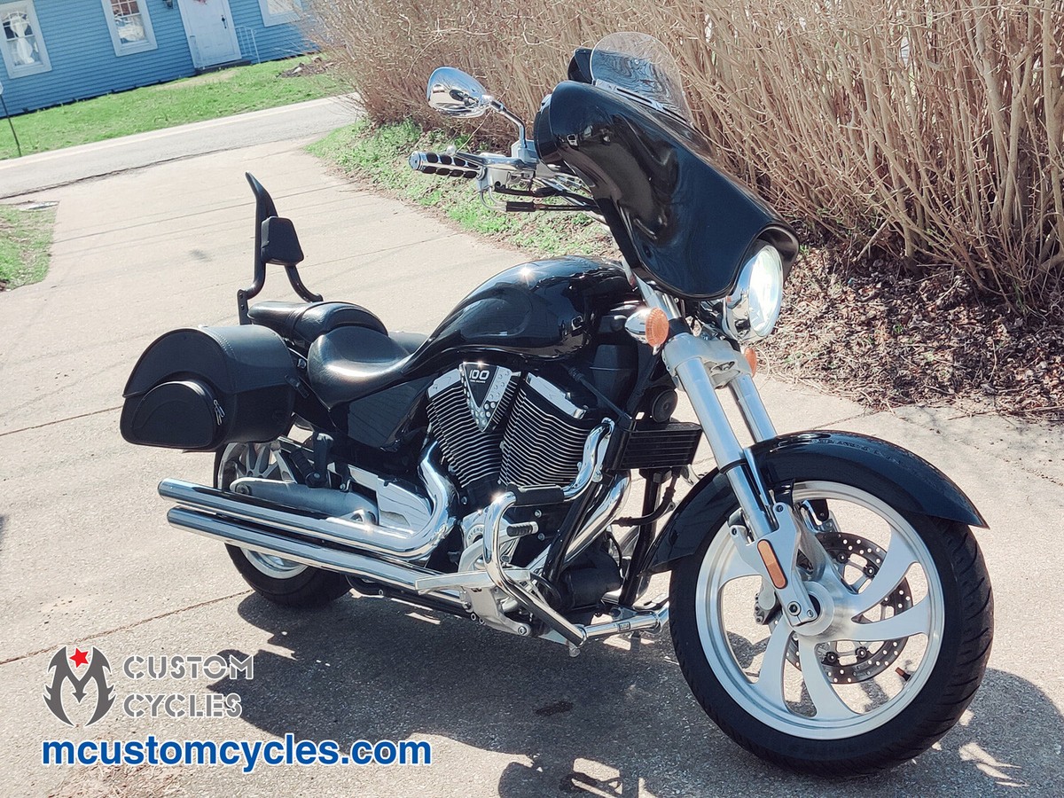 Victory Kingpin Batwing