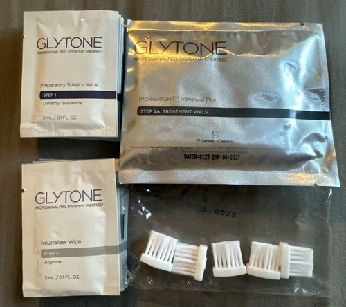 Glytone Brightening Triple Bright Renewal Face, Hands and Décolleté 5 ...