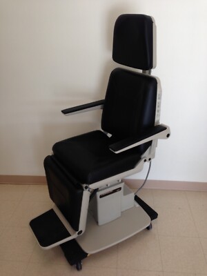 Pre-Owned Midmark 491 Power Procedure Chair with New Upholstery ENT | eBay