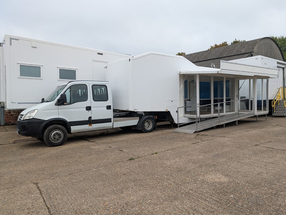 Exhibition Display Trailer, with Iveco tractor unit - Mini Articulated ...