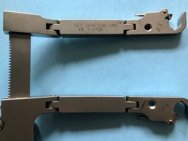 V Mueller Shadow-Line Spine Retractor Ref # T-0108 | eBay