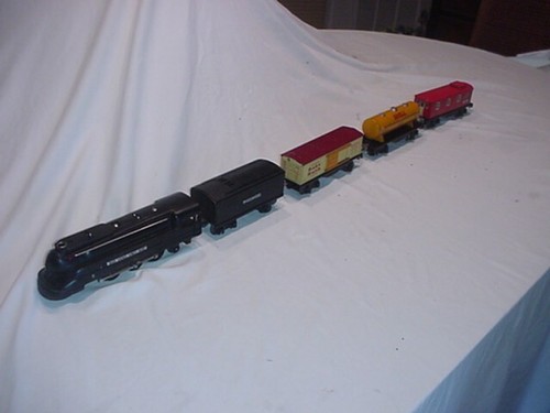 LIONEL PREWAR 3 CAR SET W/#1668 2-6-2 LOCOMOTIVE & #1689T TENDER N/R | eBay