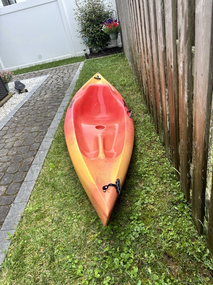 Perception Dancer Kayak Red Durable Lightweight Design | eBay