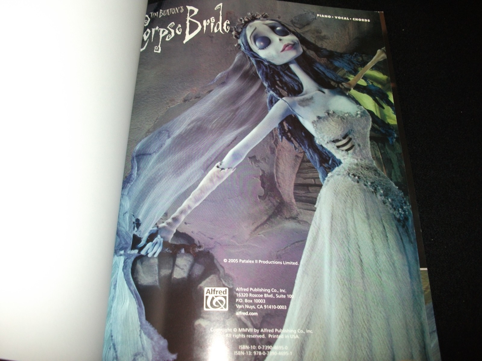 CORPSE BRIDE BOOK MUSIC 1 JUNE 2007 ALFRED PUBLISHING°PIANO-VOCAL ...
