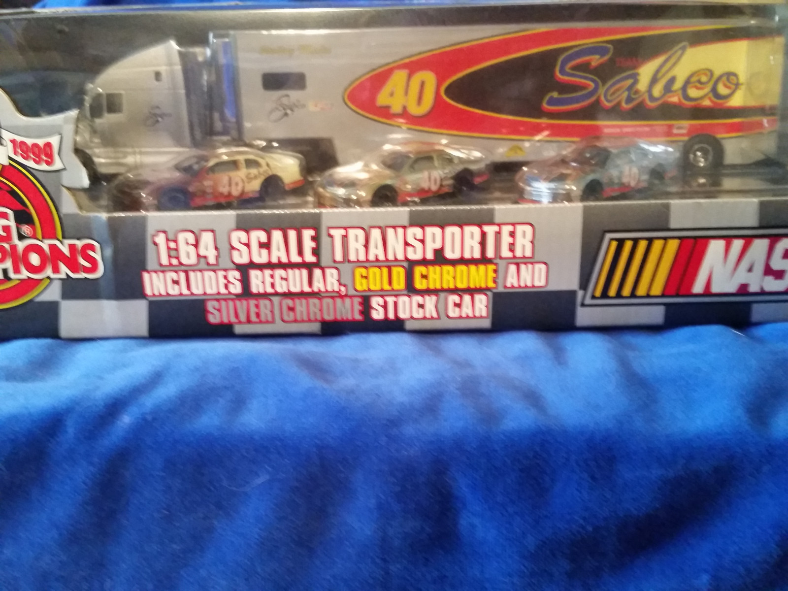 Racing Champions #40 Team Sabco John Wayne 1:64 Scale Transporter 3 ...