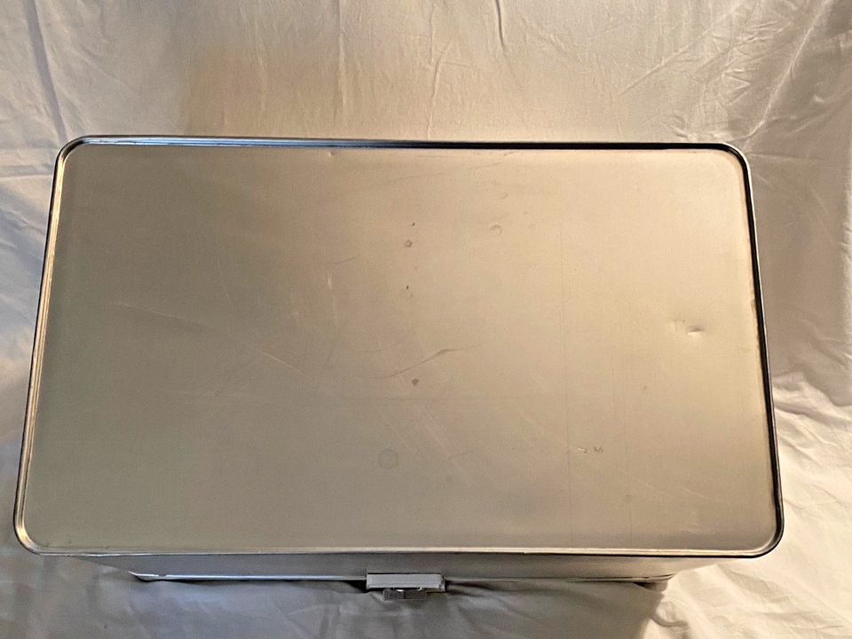 Vintage Aluminum POLORON THERMASTER Ice Cooler Chest 40 Qt woodgrain ...