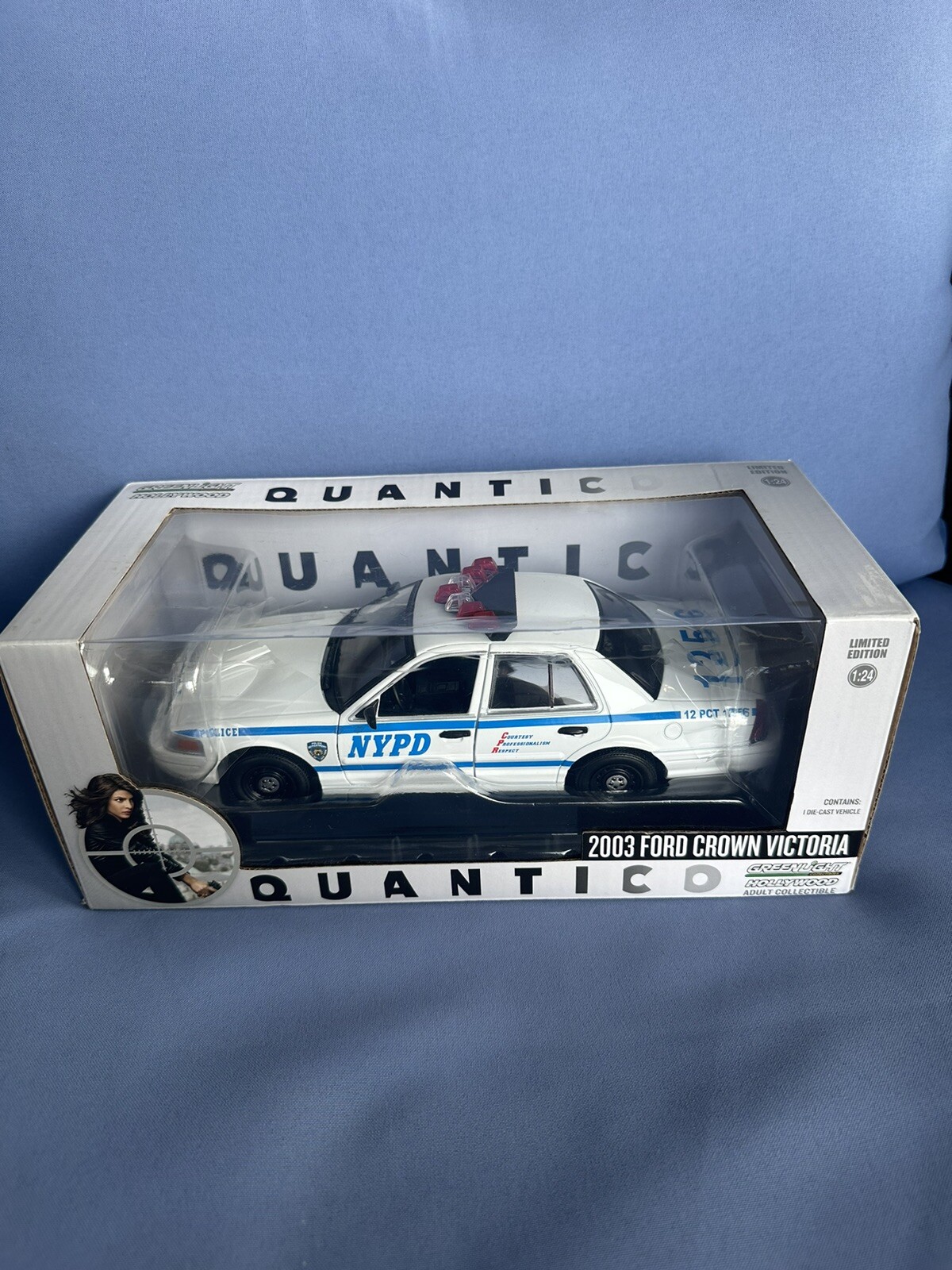 GREENLIGHT CHASE NYPD FORD CROWN VICTORIA 1/24 QUANTICO POLICE CAR | eBay