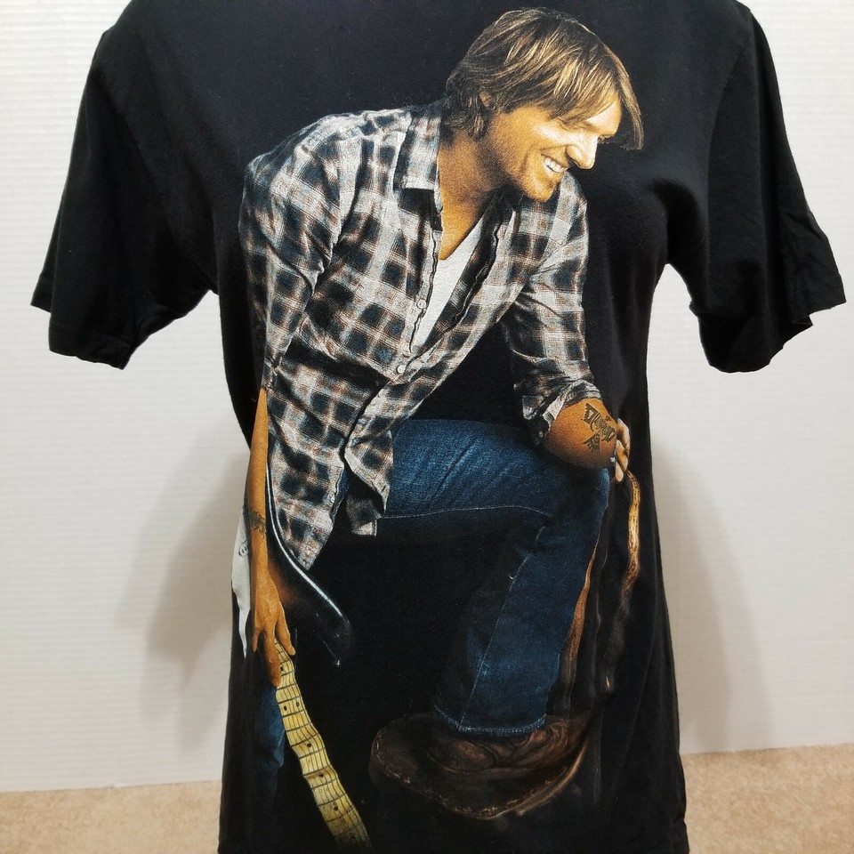 Keith Urban shirt Medium Defying Gravity 2 sided graphic photo country ...