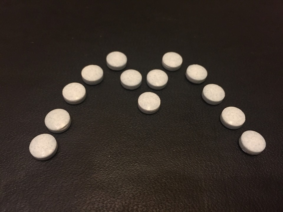 Asahi Mintia Strong Breath Mints: 10 X Cold Smash 10 X Dry hard. Free ...