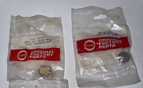 Cox Glow Plugs 2 Vintage Genuine Cox .049 & .049/.051 New Lot Of 2 Glow ...