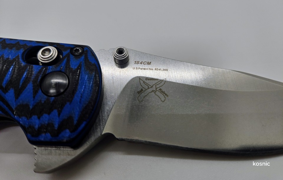 Benchmade 300S-1 Butch Ball AXIS Lock Flipper 154CM Combo Blade Blue ...
