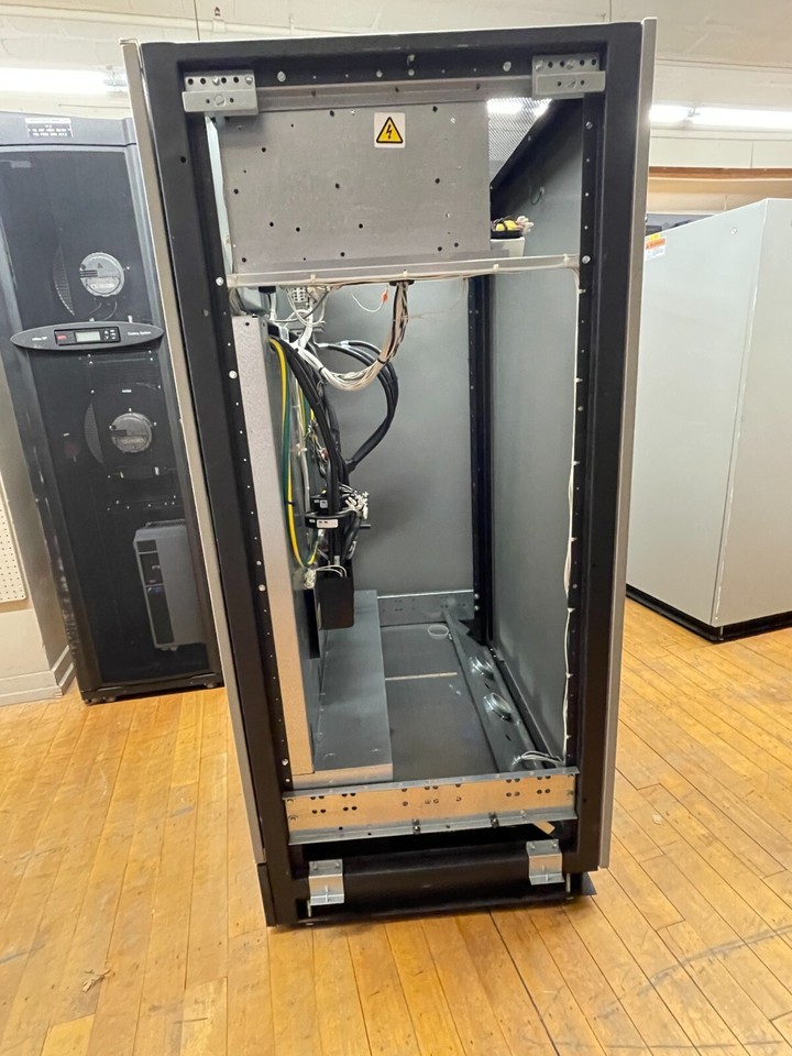 100KVA Liebert PRC100C PDU Power Distribution Unit 208/120V 277A 3PH ...