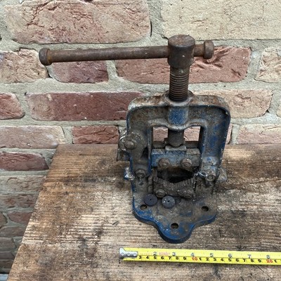 Vintage Record pipe vice clamp all moves restoration or spares | eBay UK