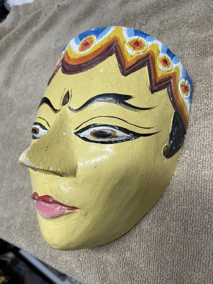 Vintage Folk Art Indonesian Wood Hand Carved Mask Goddess yellow | eBay