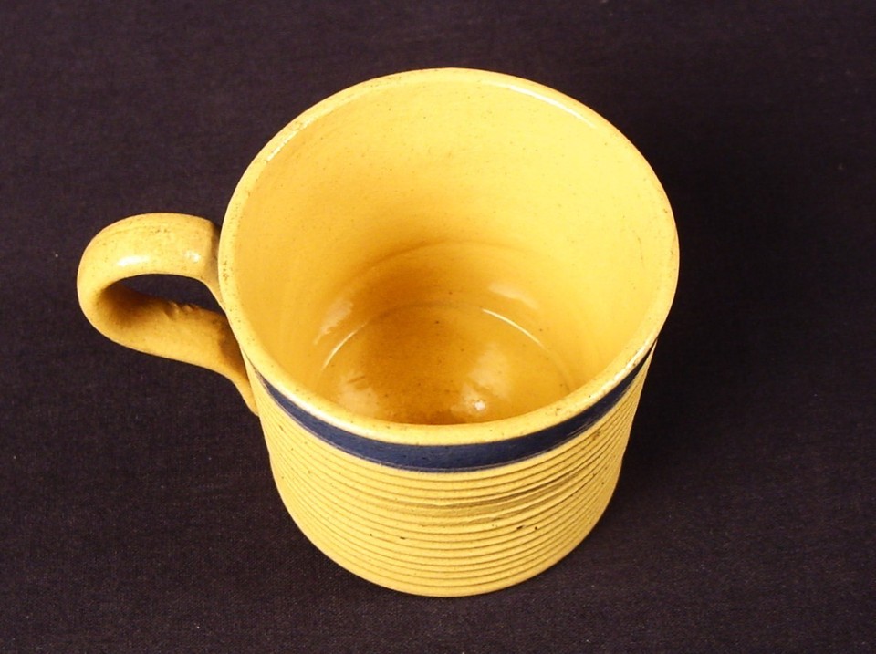 RARE ANTIQUE 1800s PAIR of CHILDS LOVELY MINI MUGS YELLOW WARE MINT | eBay