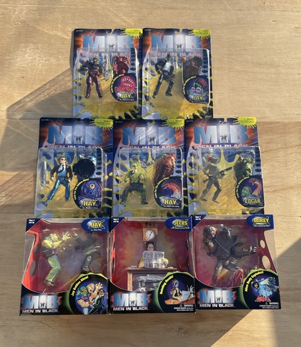 MIB ORIGINAL Men In Black Lot Of 8 Sci-Fi Action Comedy Movies Action ...