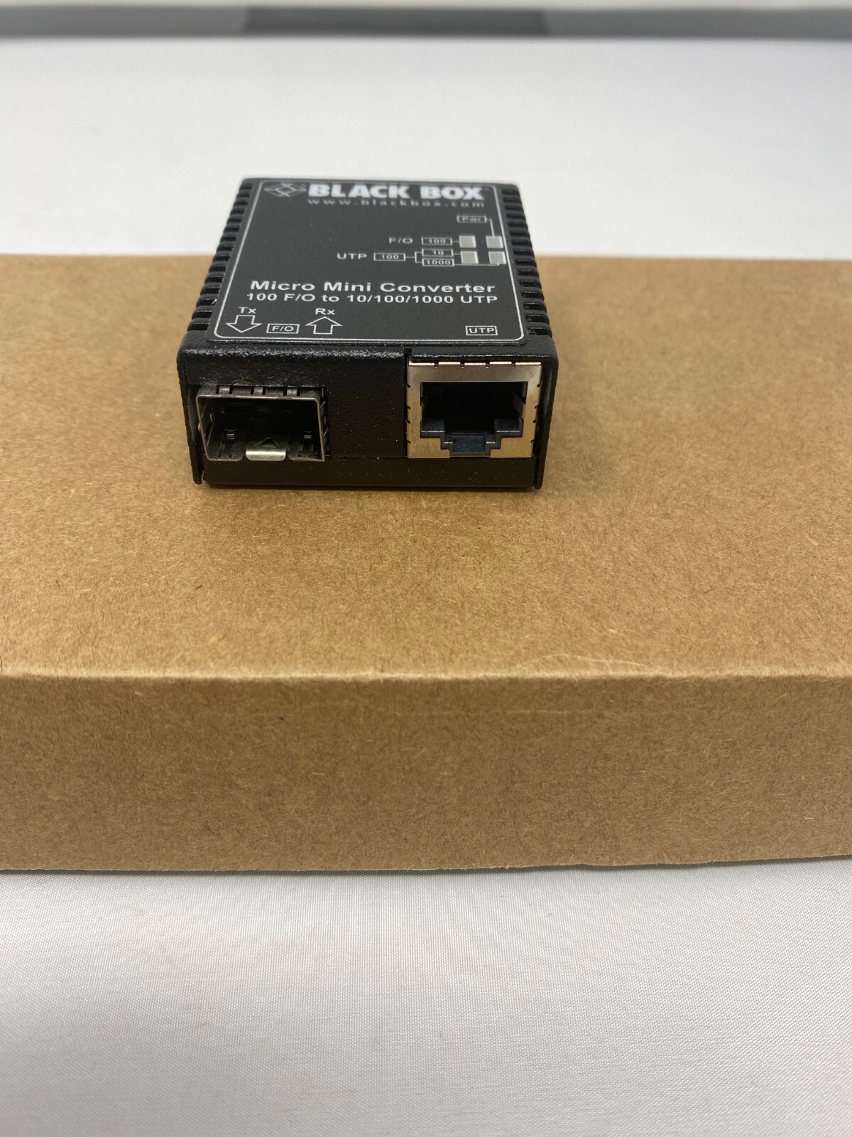 Black Box Micro Mini Media Converter, 10-/100-/1000-Mbps Copper to 100 ...