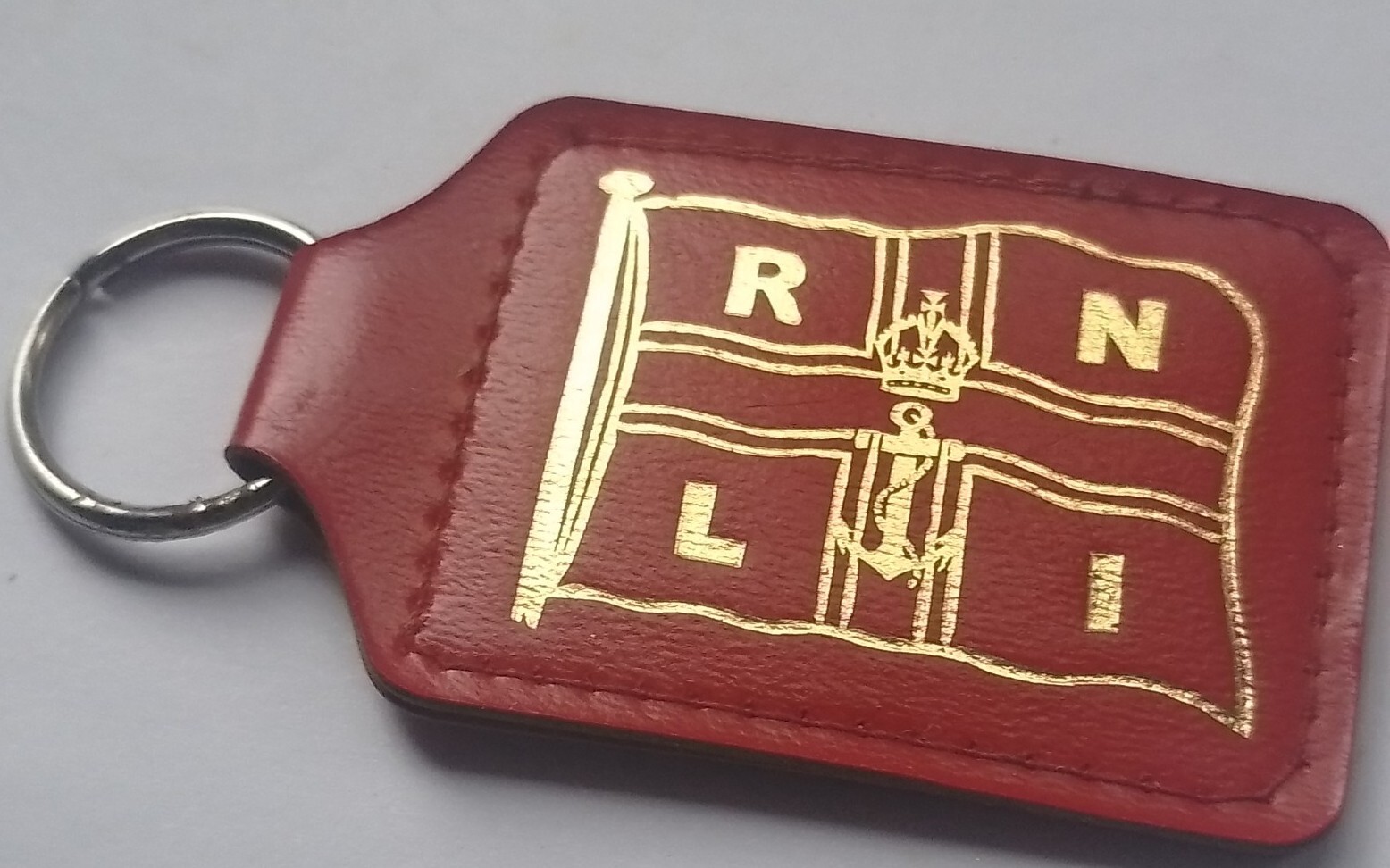 VINTAGE Retr Keyring Red Leather key Fob RNLI ROYAL NATIONAL LIFEBOAT ...