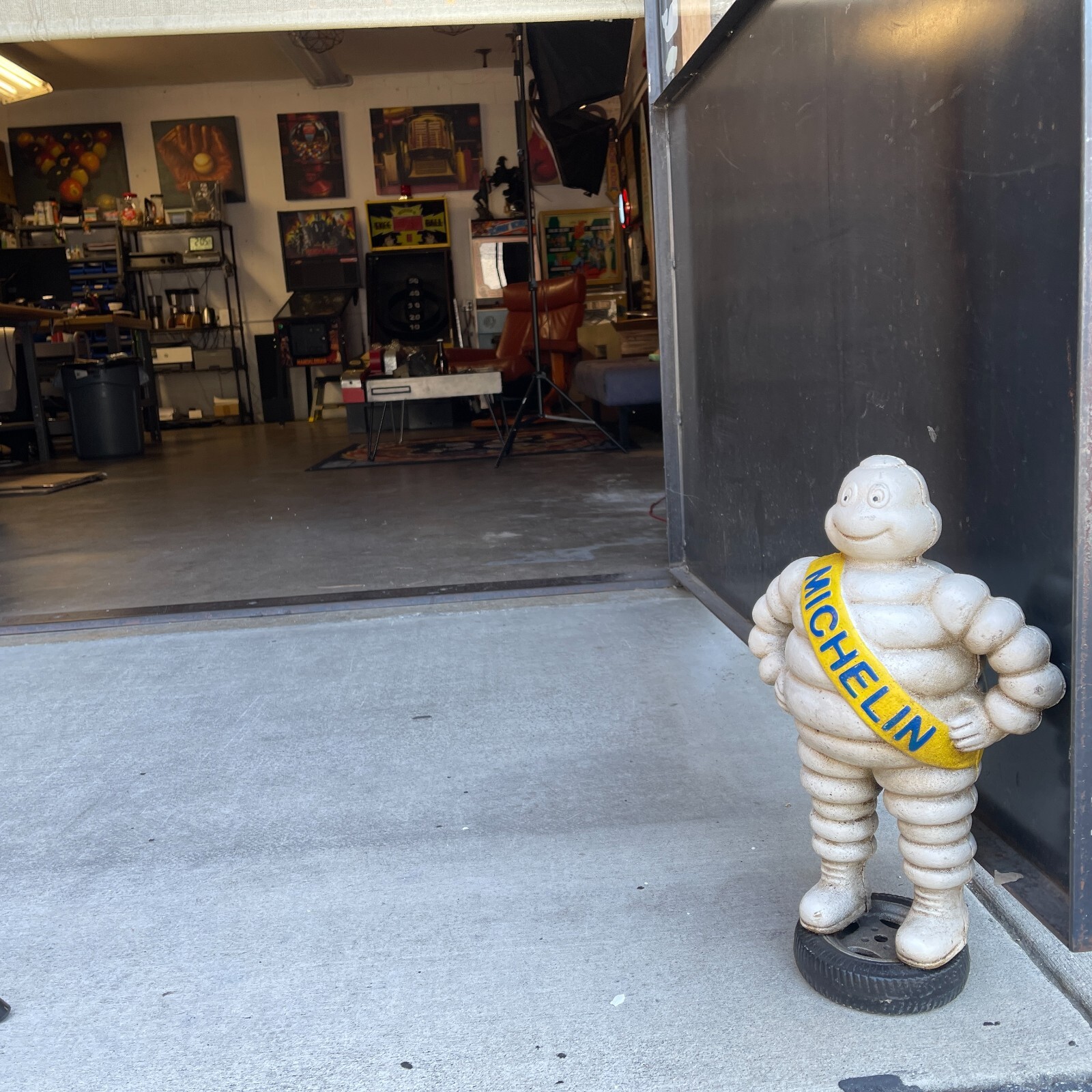 Michelin Tire Man Giant 16" Heavy Cast Iron Statue With Painted Antique ...