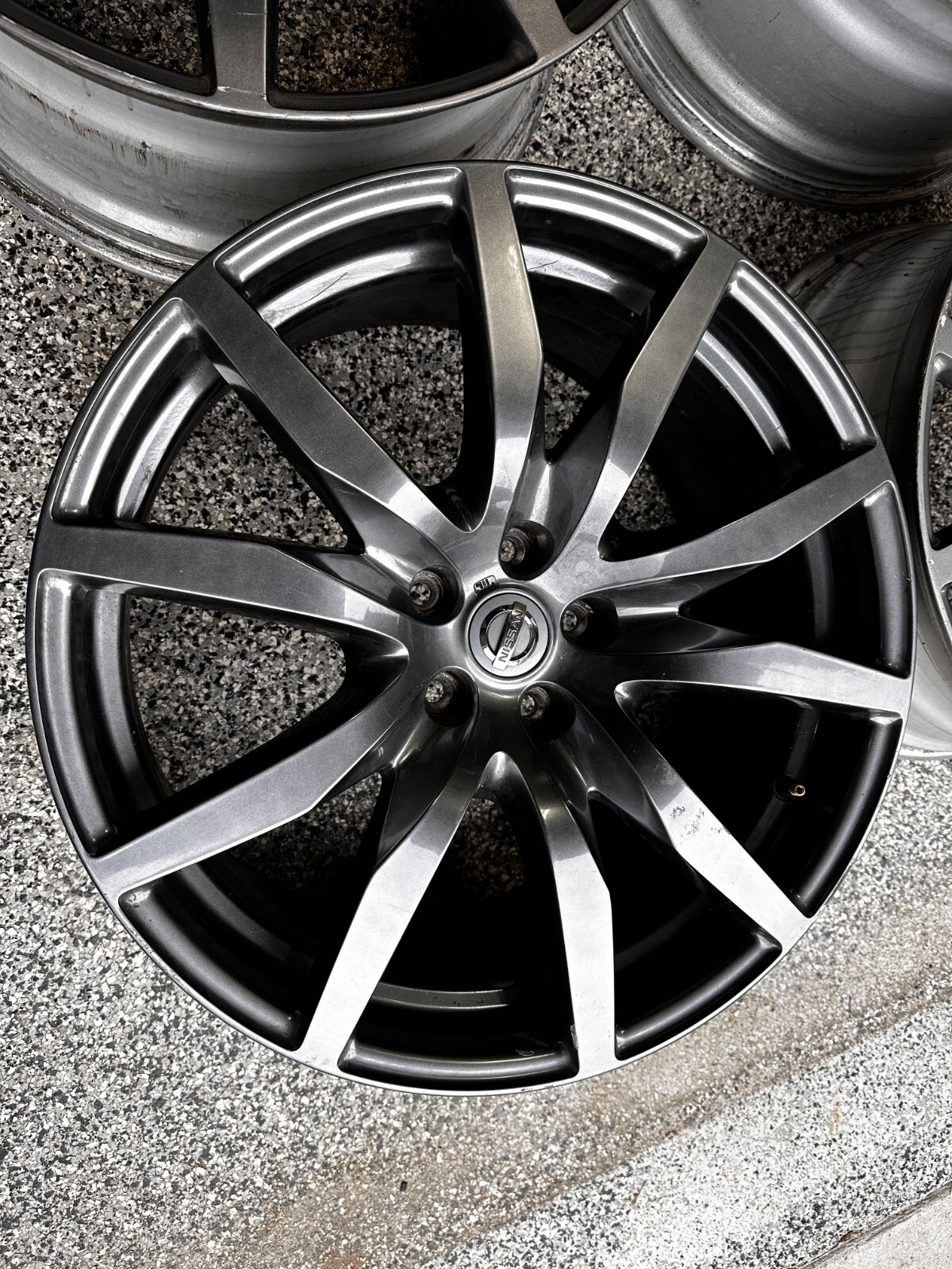 2015 Nissan GT-R OEM DBA Wheels 20" Rims GTR Rims | eBay