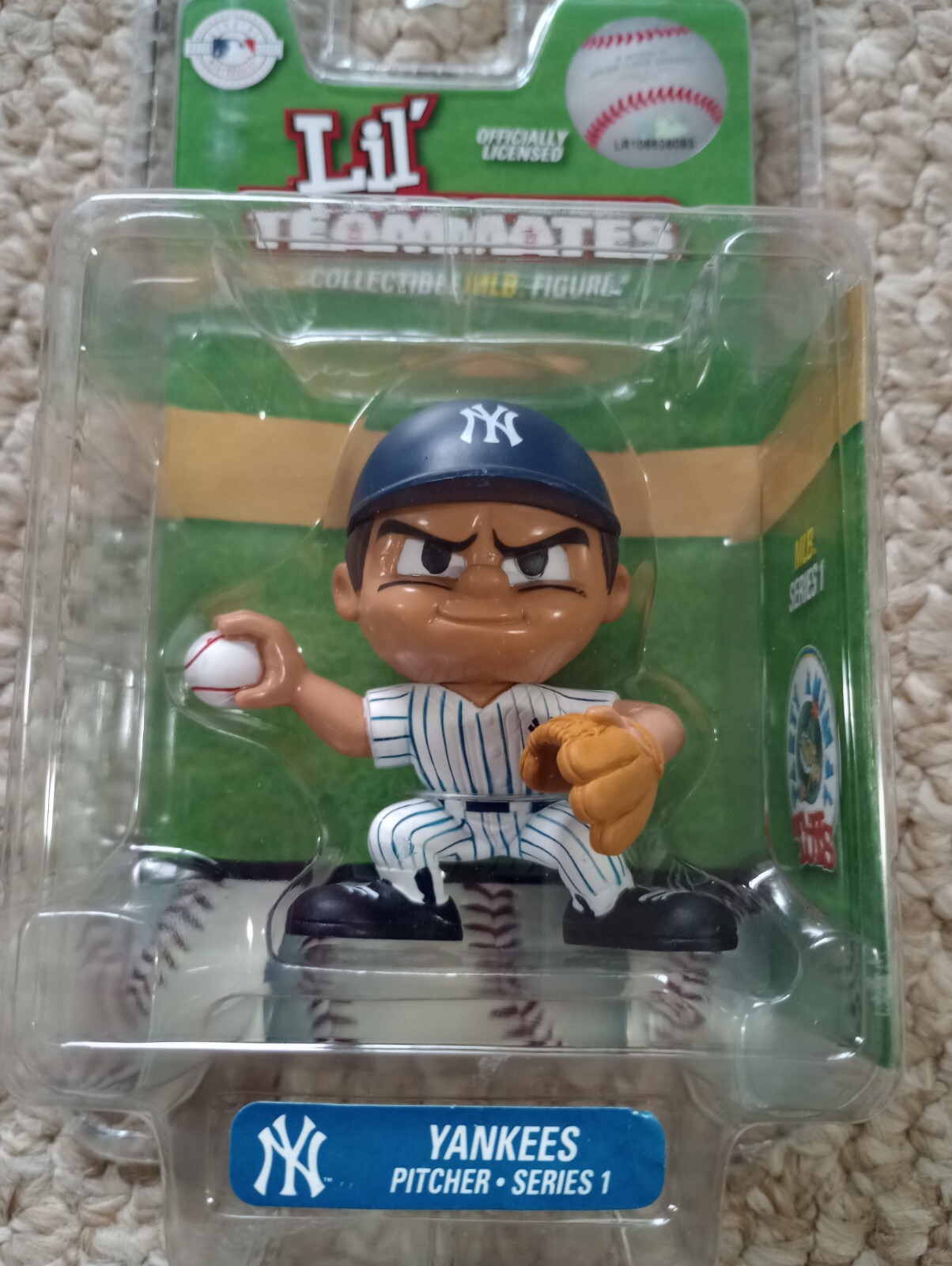 Lil' Teammates New York Yankees Pitcher Series 1 MLB Officially ...