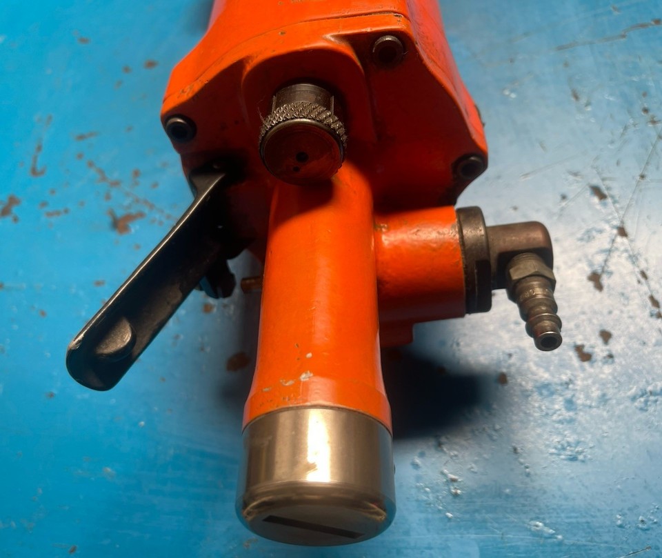 American Power Tools (APT) #750 Alligator Jaw, Pneumatic Compression ...