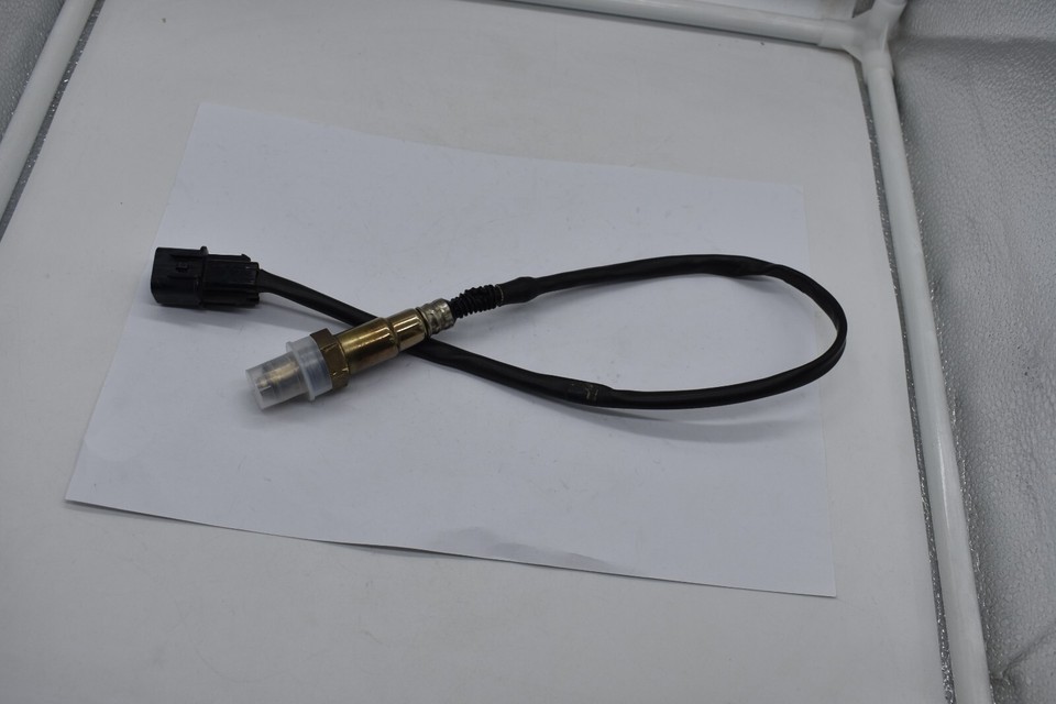 39210-03050 Oxygen Sensor For Kia HYUNDAI ACCENT i20 i30 1.4L i10 1.0L ...
