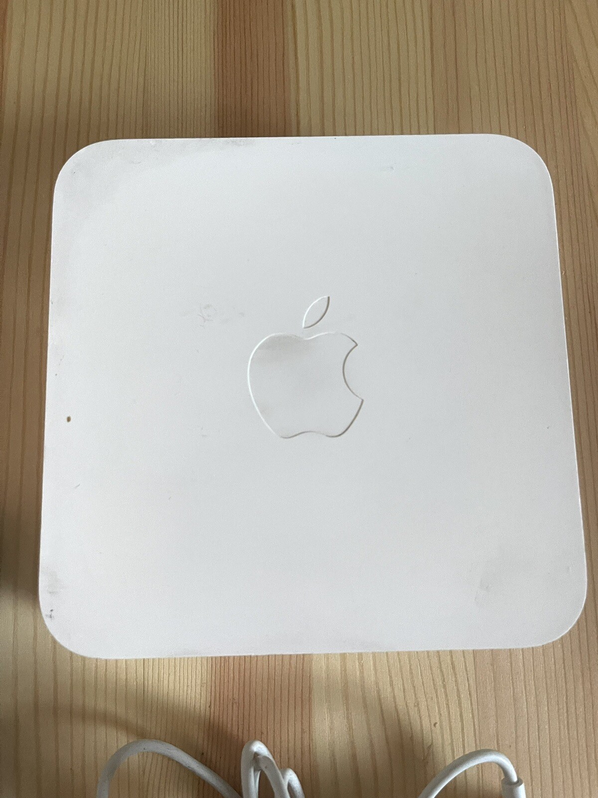 Apple Wireless A1354 AirPort Express Wi-Fi Router Base Station Extreme ...