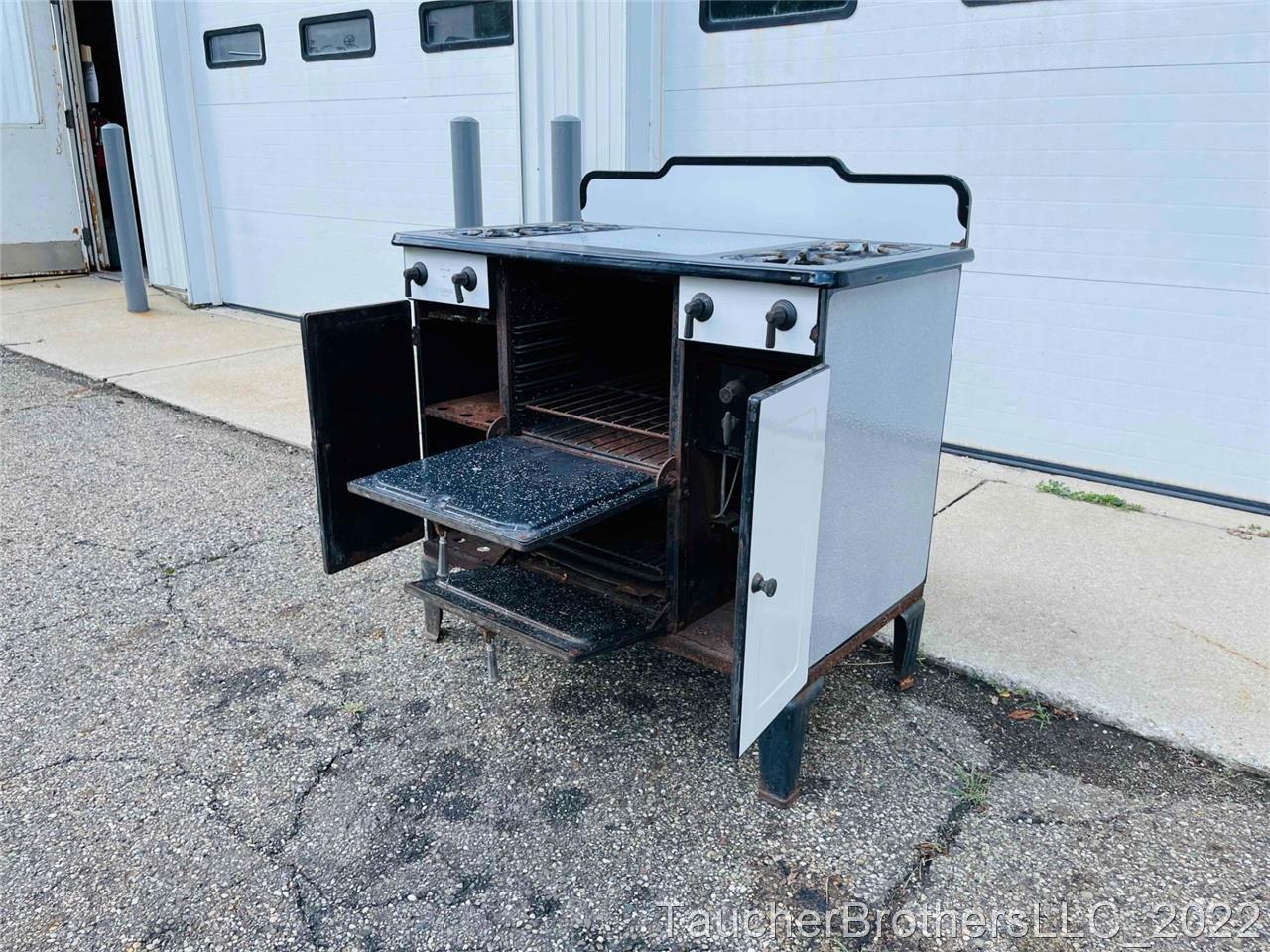 Vintage Tappan Insulated Four Burner Stove and Oven | eBay