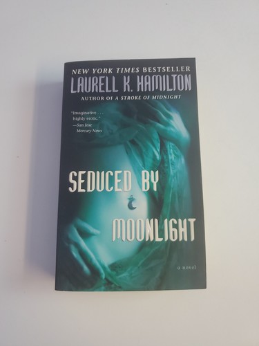 Seduced by Moonlight, the Meredith Gentry series by Laurell K. Hamilton ...
