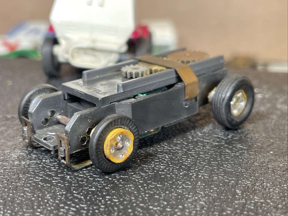 TJet ThunderJet Aurora Slot Car Chassis Tested Runs Thunder Jet Model ...