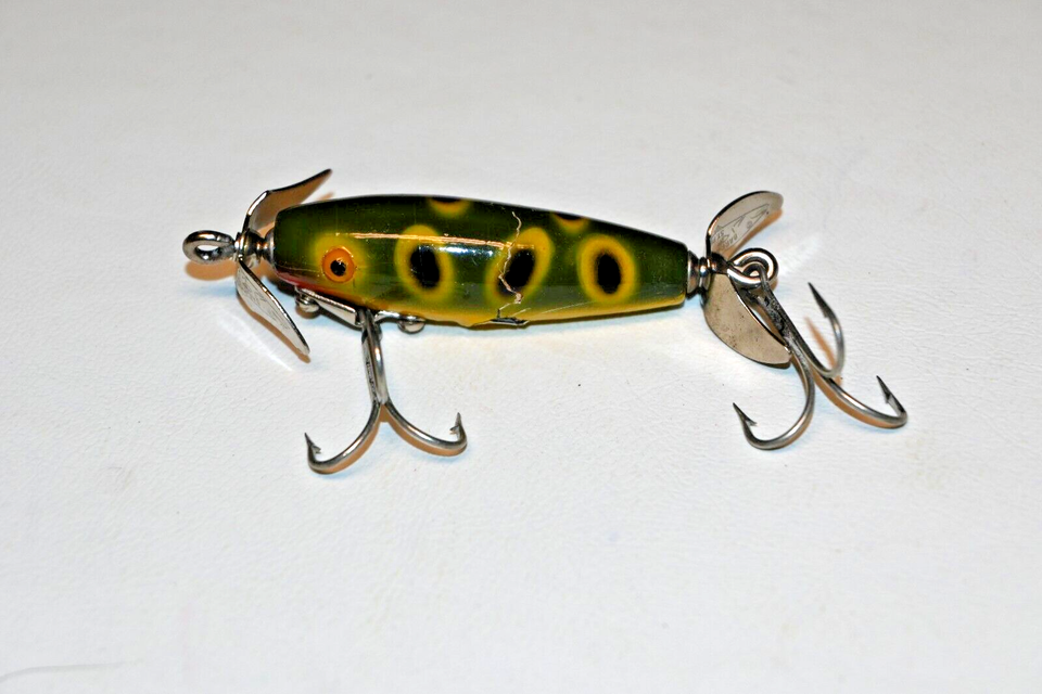 Vintage Barracuda Minnow 10-M-488 Frog in Box | eBay