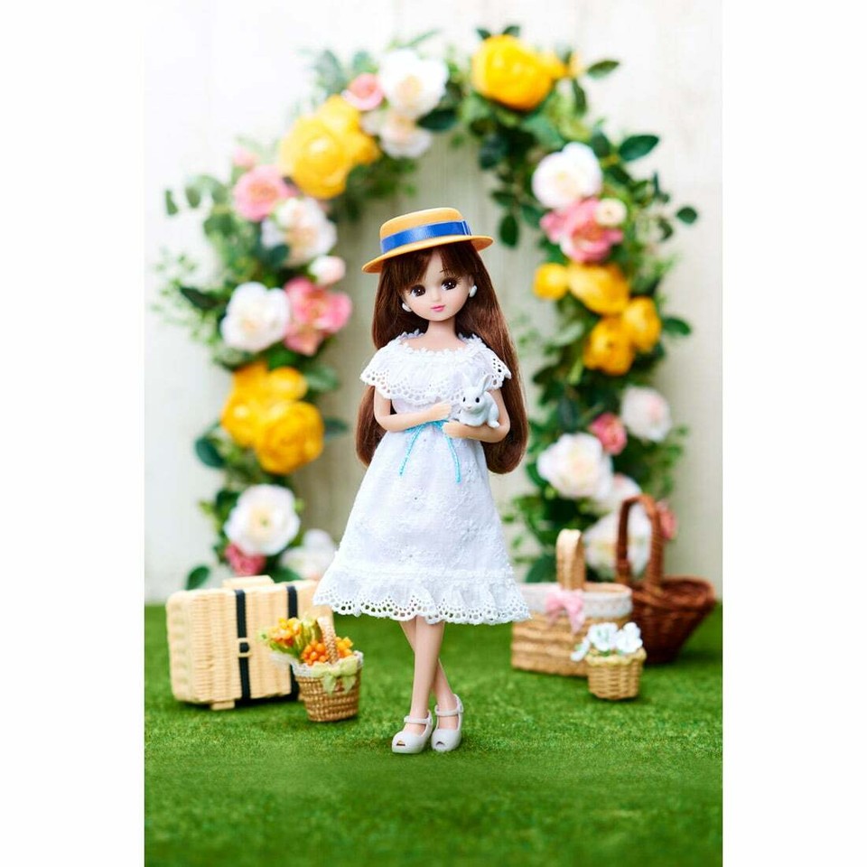 Takara Tomy Licca LD-07 Going Out with Usachan (Licca-chan) Rika Dress ...