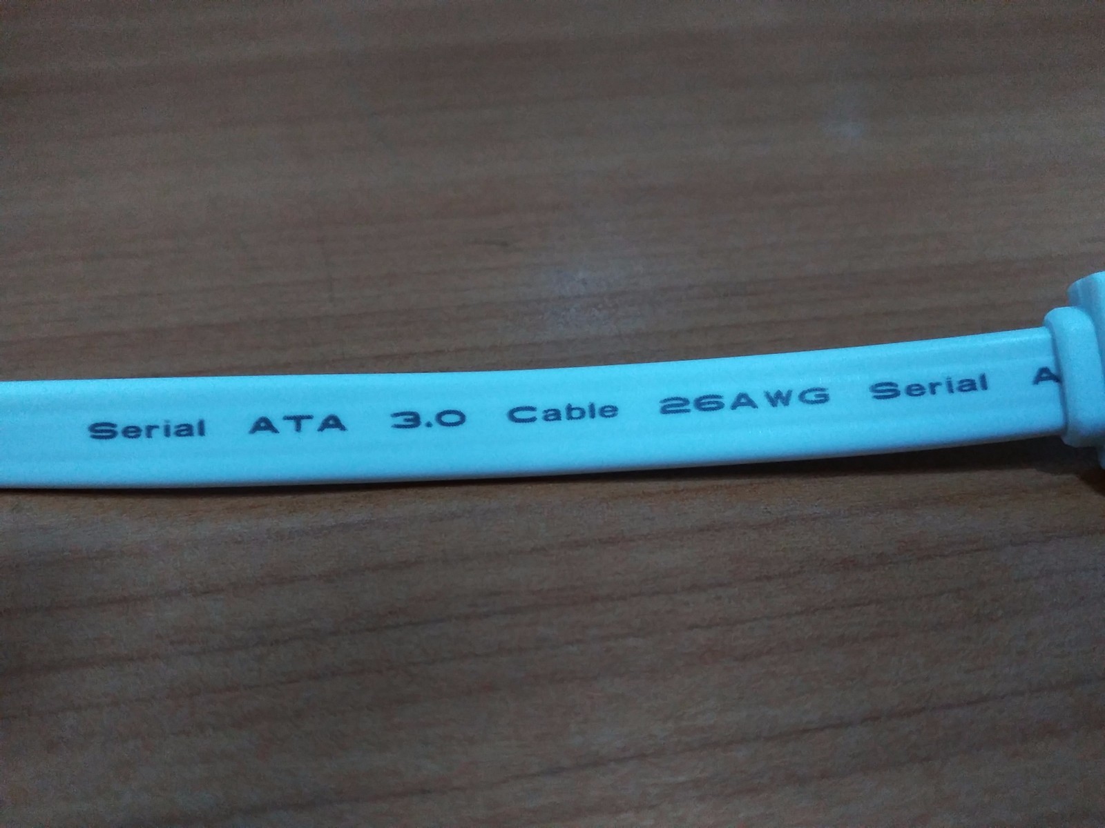 [MachLink] SATA3 / SATA III 6Gbps Locking White cable 1pcs / 30cm, 180 ...