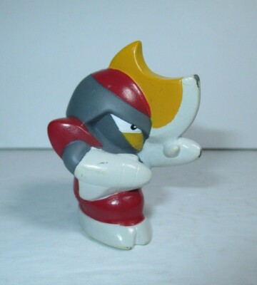 B.2011 Pokemon Finger Puppet Bisharp Figure Gotta Catch Them All ...